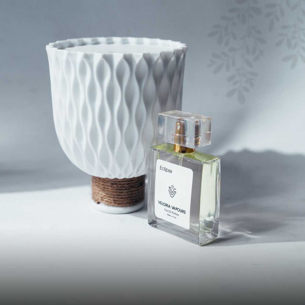 Eclipse – Sensual & Powerful Spicy-Woody Perfume (Unisex) | Inspired b ...